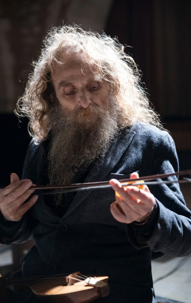 28 Most Famous Cretans: Artists, Chefs, Musicians and Scientists!