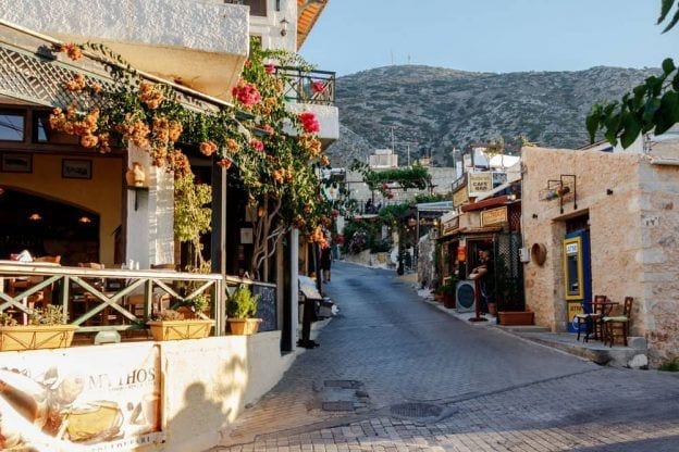 Koutouloufari Crete: Travel Guide, Things to do, Beaches and Car Rental