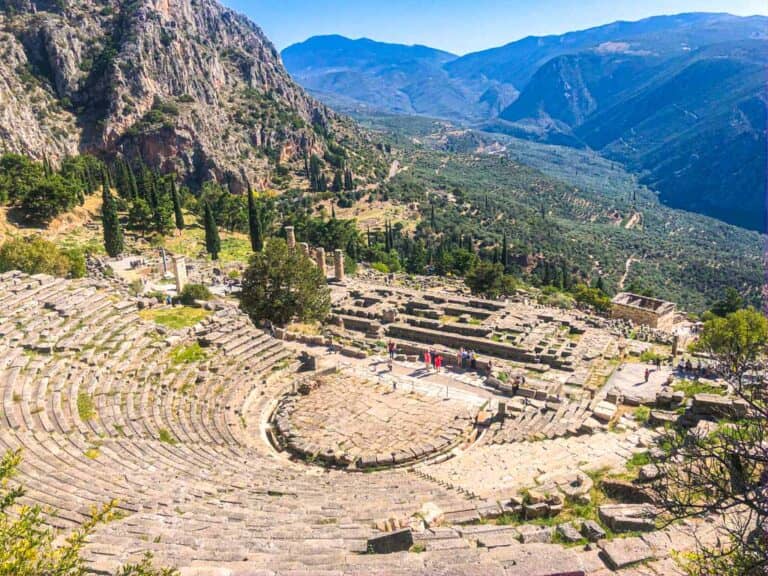 Everything about the Mythical Labyrinth of the Minotaur (Minoan Maze)