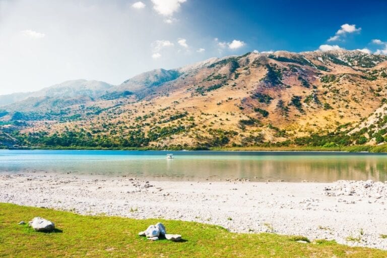 Kournas Lake - Visit Lake Kournas, the only freshwater lake in Crete Island