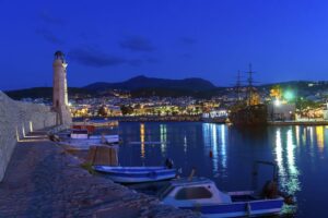 Nightlife in Rethymnon: Top Things to Do at Night