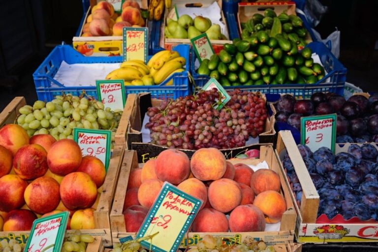 Heraklion Markets: What to See and Find in Central Market 🛒