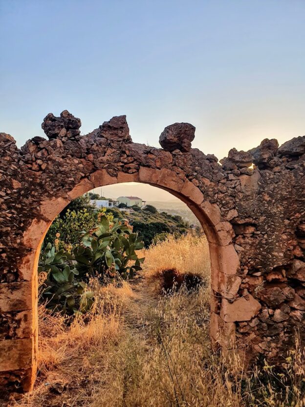 Kokkino Chorio "Red Village": A small village in Apokoronas, Chania