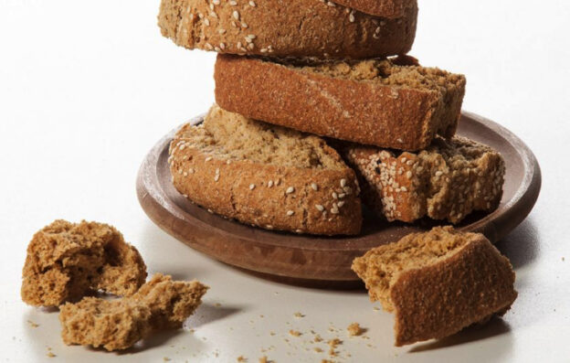 11 Famous Food and Drinks to Try in Crete