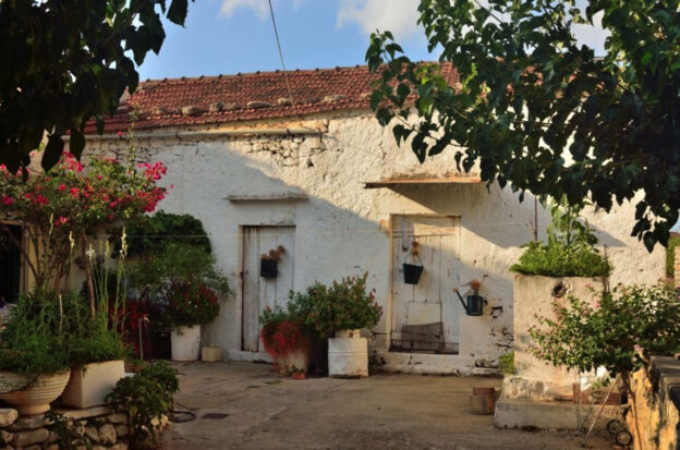 15 Best Old Traditional Villages in Crete