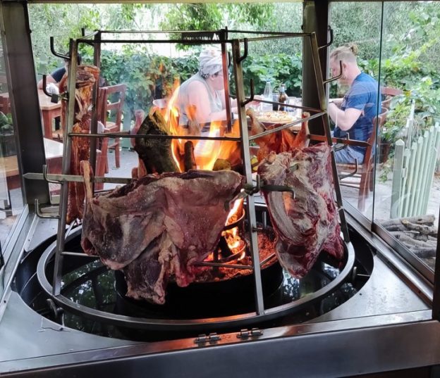 12 Top Restaurants in Sitia Crete: Where to Eat by the Sea this summer!