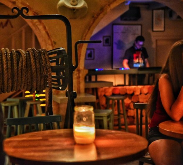 15 Best Bars in Chania: A Traveler’s Guide to Chania Nightlife