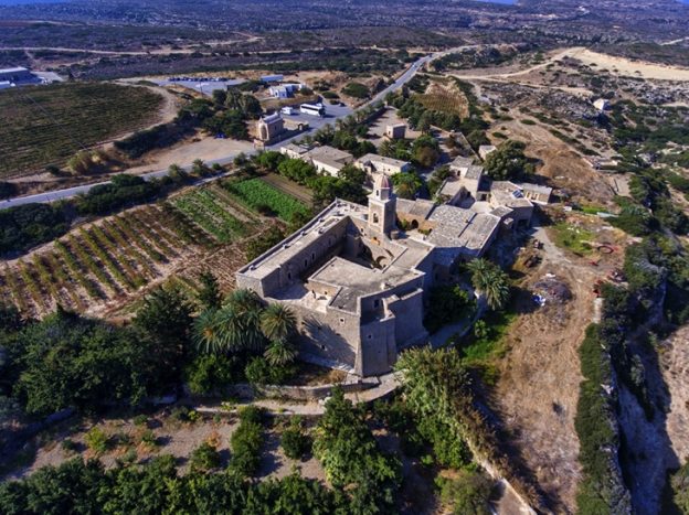 East Crete: Things to do, Landmarks, Travel Guide and Car Rental