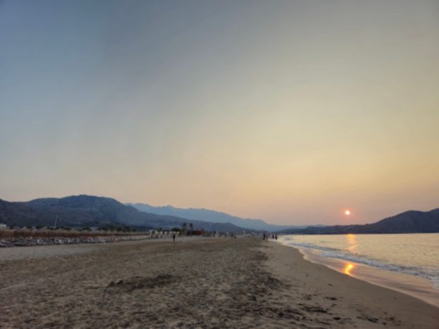 Kavros Beach: A Long Sandy Beach near Georgioupolis Crete!