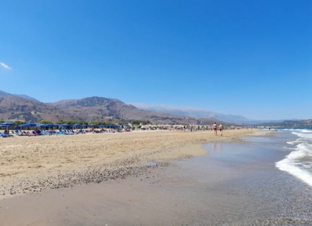 Kavros Beach: A Long Sandy Beach near Georgioupolis Crete!