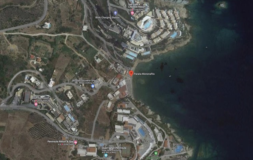 Mononaftis Beach: Breathtaking Beach in Crete